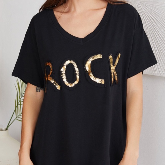 Venti6 | Tops | Venti6 Rock T In Black Nwt | Poshmark